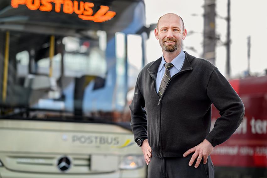 Busfahrer:in Jobs » Postbuslenker:in werden - ÖBB Karriere