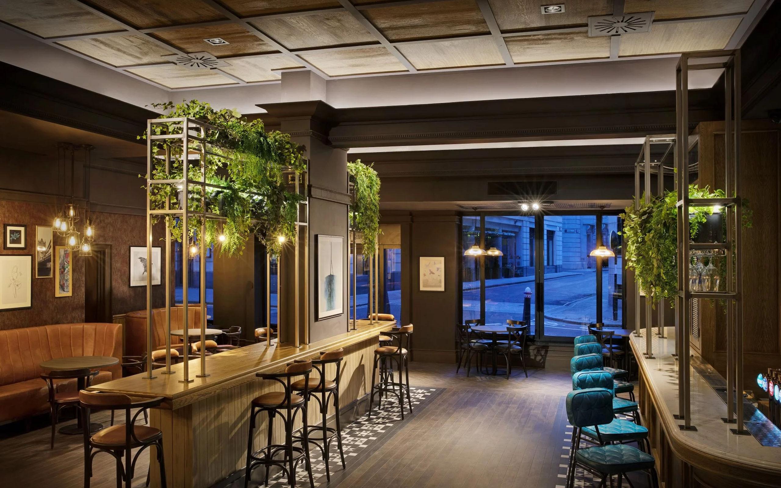 Leonardo Royal Hotel London City - Tower of London - Rail Tours