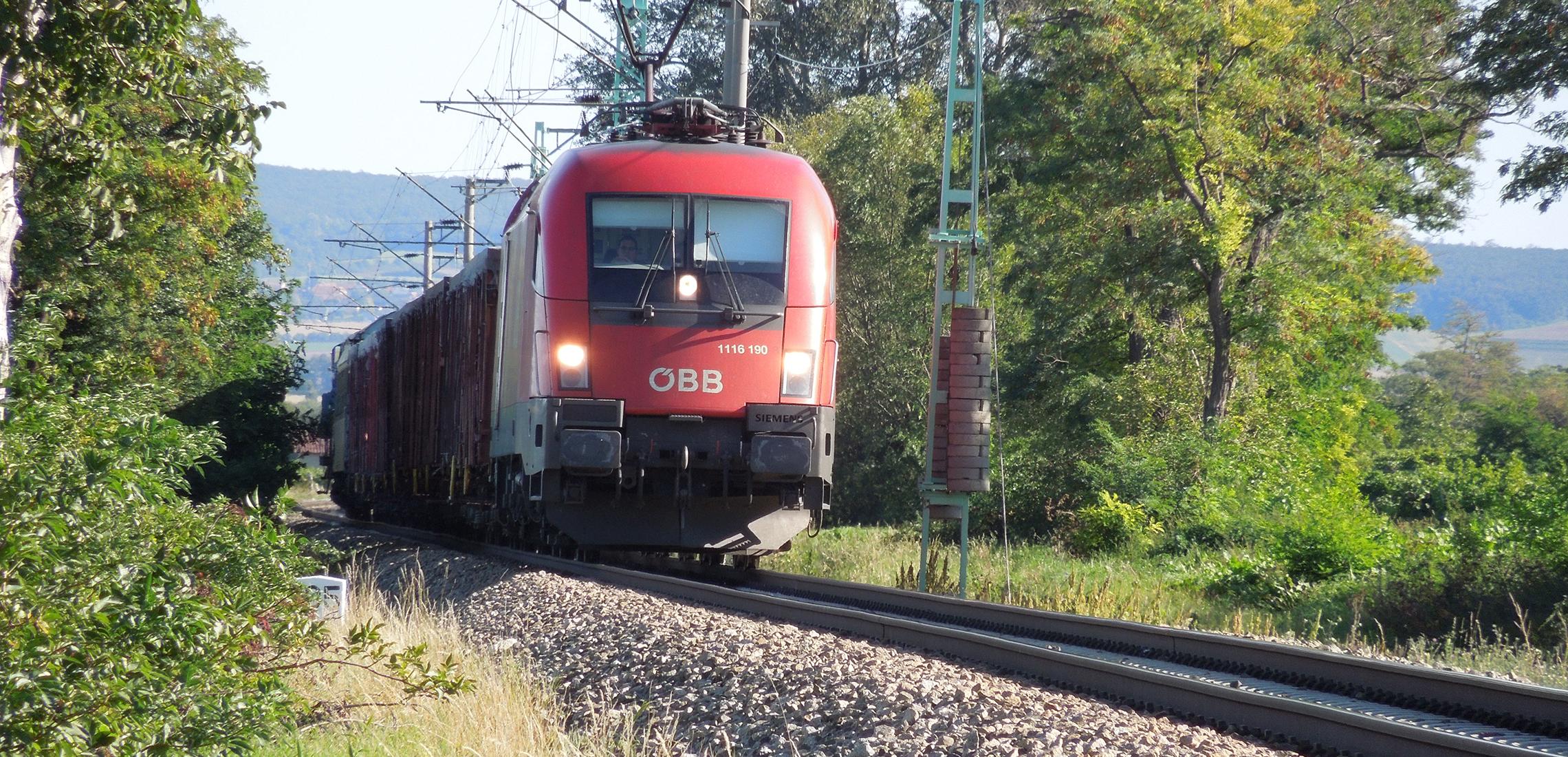 Headlights and taillights - Rail Cargo Group Blog