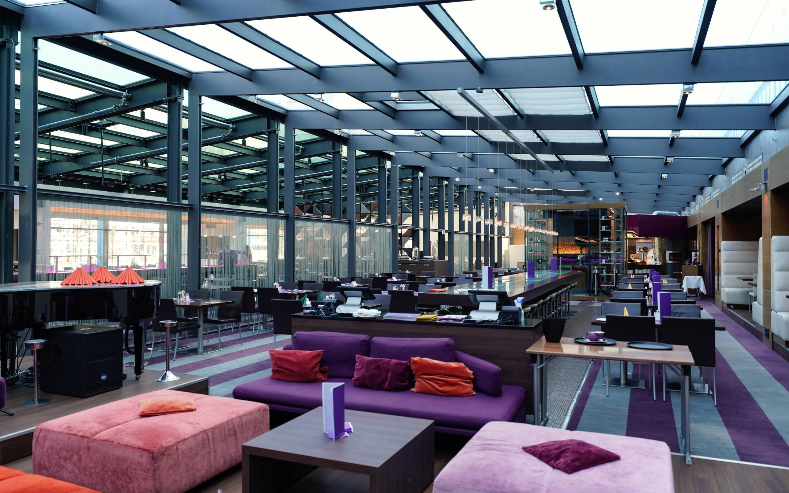 Park Inn by Radisson Berlin Alexanderplatz - Rail Tours